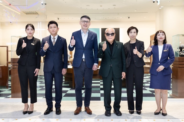 銀座白石、EXELCO DIAMOND高雄夢時代新櫃盛大開幕 2億Superbe皇冠首度亮相 1200顆鑽石閃耀登場 雙品牌多件新品上市 浪漫 ...